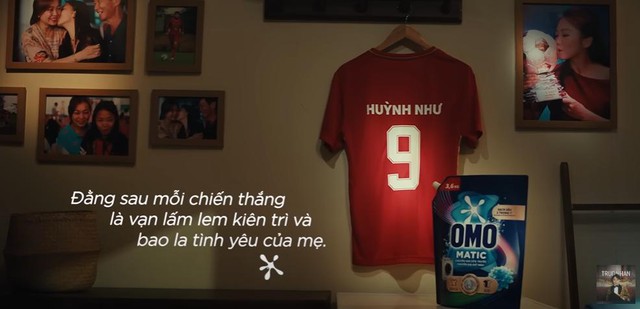 Truc Nhan and player Huynh Nhu appear together in the new MV, promising a lovely "super ...