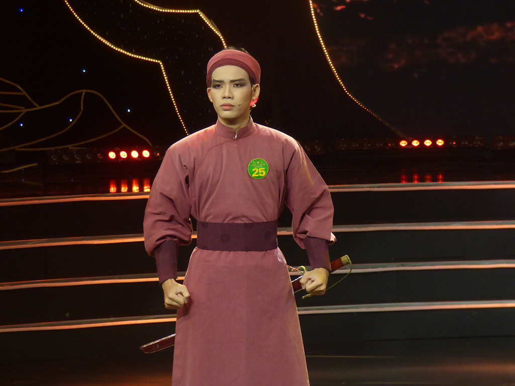 Lê Hoàng Nghi, ‘chuông vàng’ khác biệt - Vietnam.vn