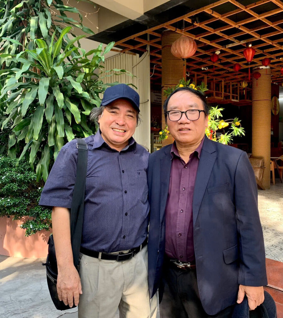 Nhà thơ Trần Đăng Khoa: Giỏi, giàu và dị - Vietnam.vn