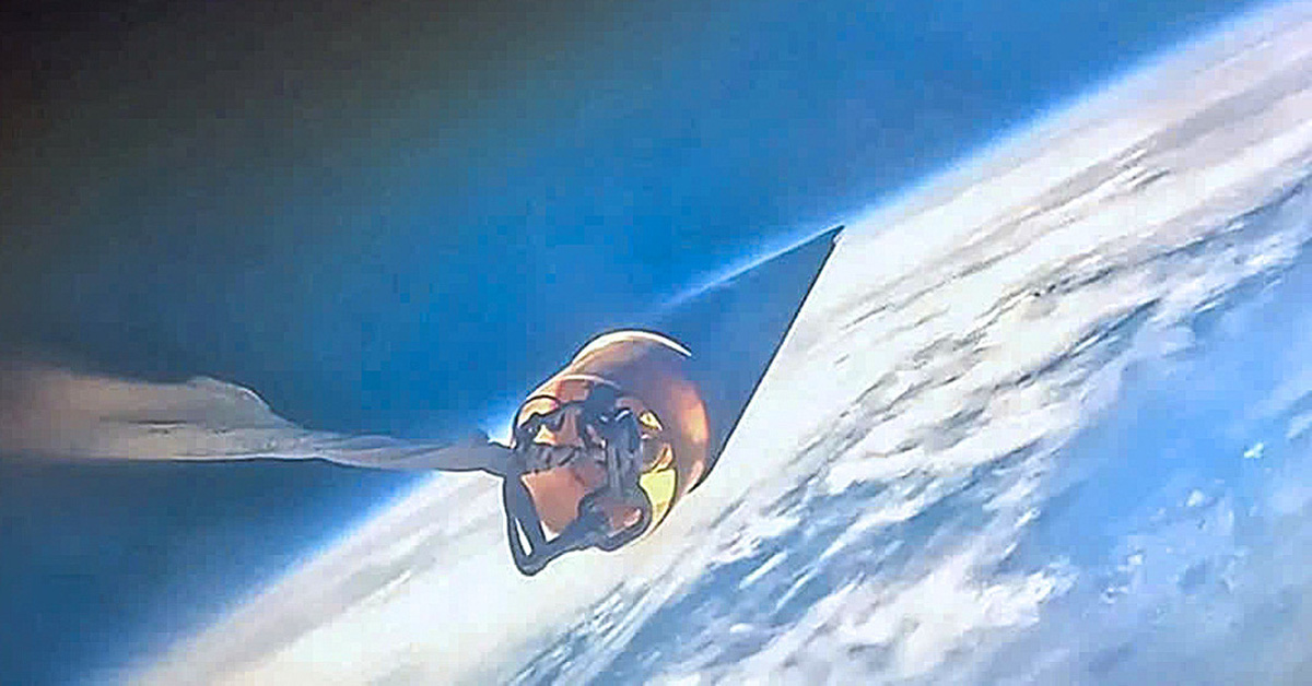 Sinh viên làm tên lửa tự chế, phá nhiều kỷ lục thế giới - Vietnam.vn