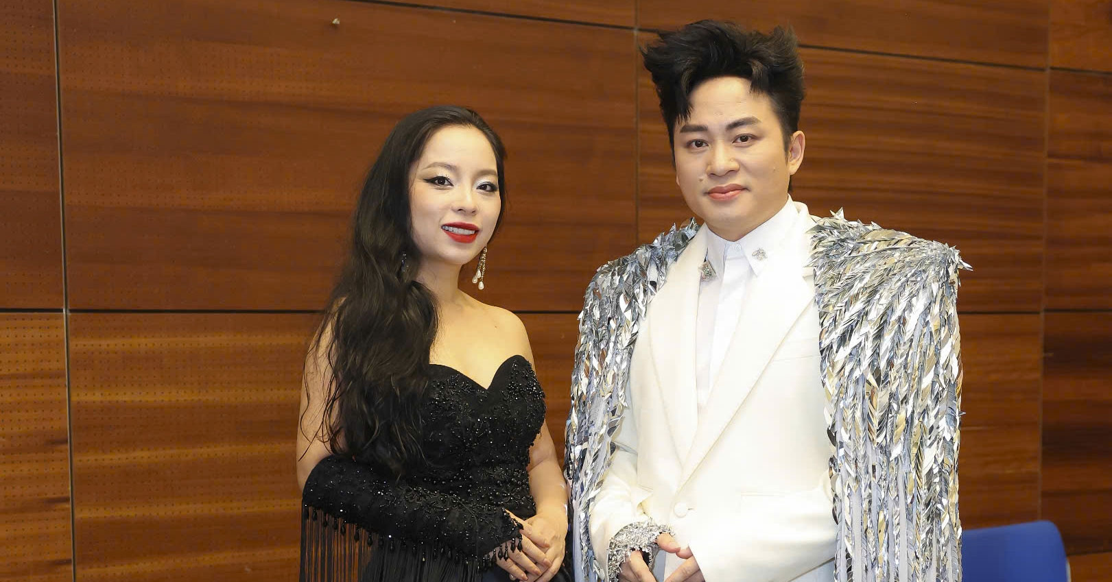 ປ່ອຍ ອາ ລະ ບ້ຳ ໃໝ່, Trinh Minh Hien ເຊີນ ແທງ ເລີມ ແລະ ຕຸ່ງ ເຢືອງ - Vietnam.vn